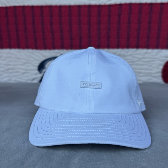 Melin | Accessories | Melin Legend Hydro White Golf Strapback Hat Cap ...